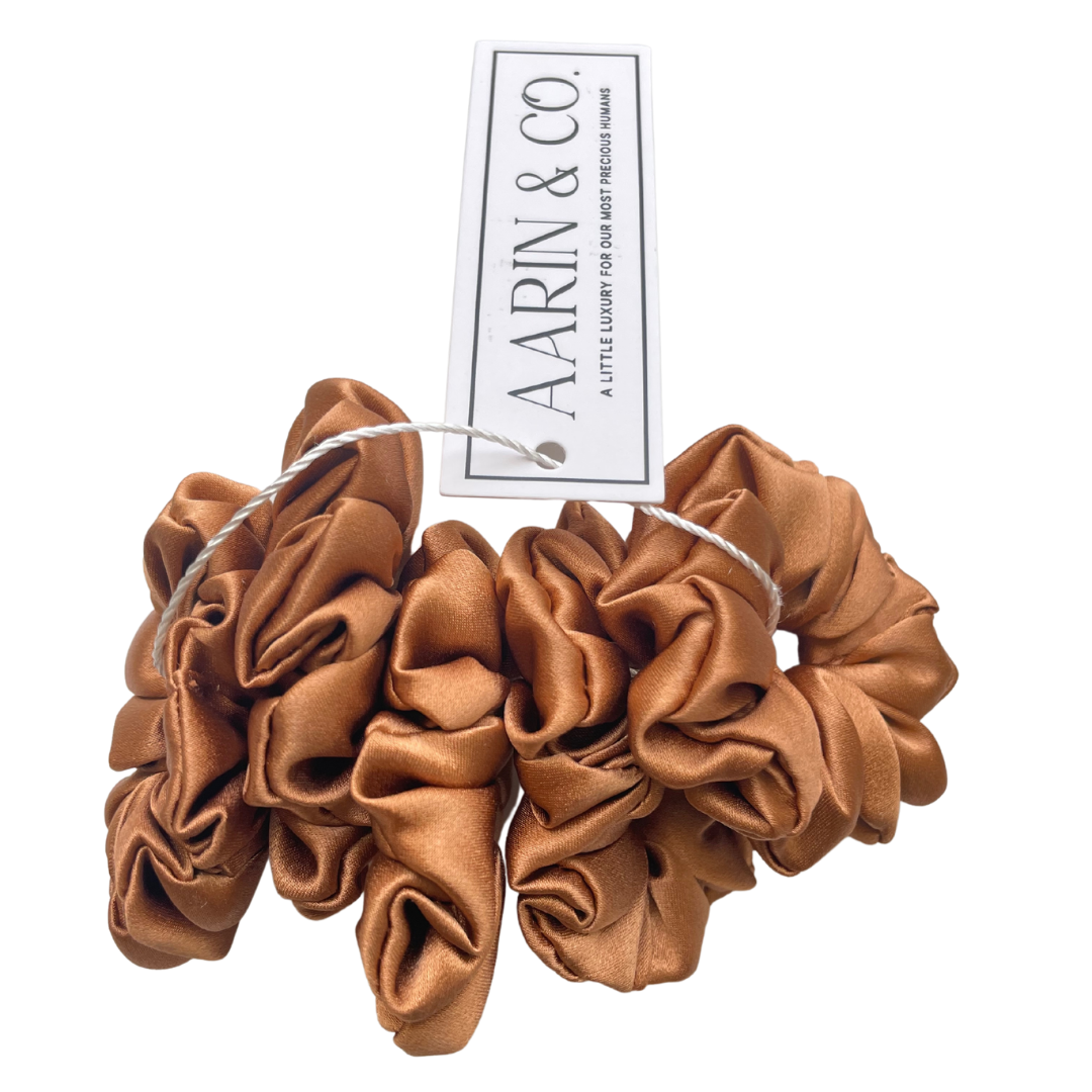 Mini Silk Scrunchie For Babies – Aarin & Co.
